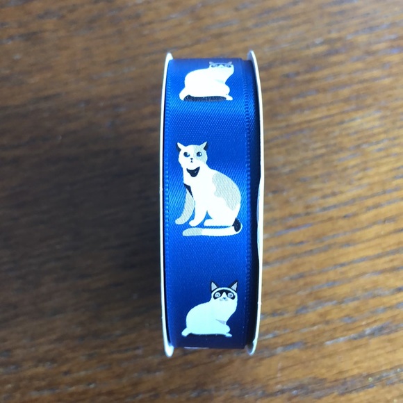 Floral Garden | Office | 5 Sitting Cats Ribbon Roll | Poshmark